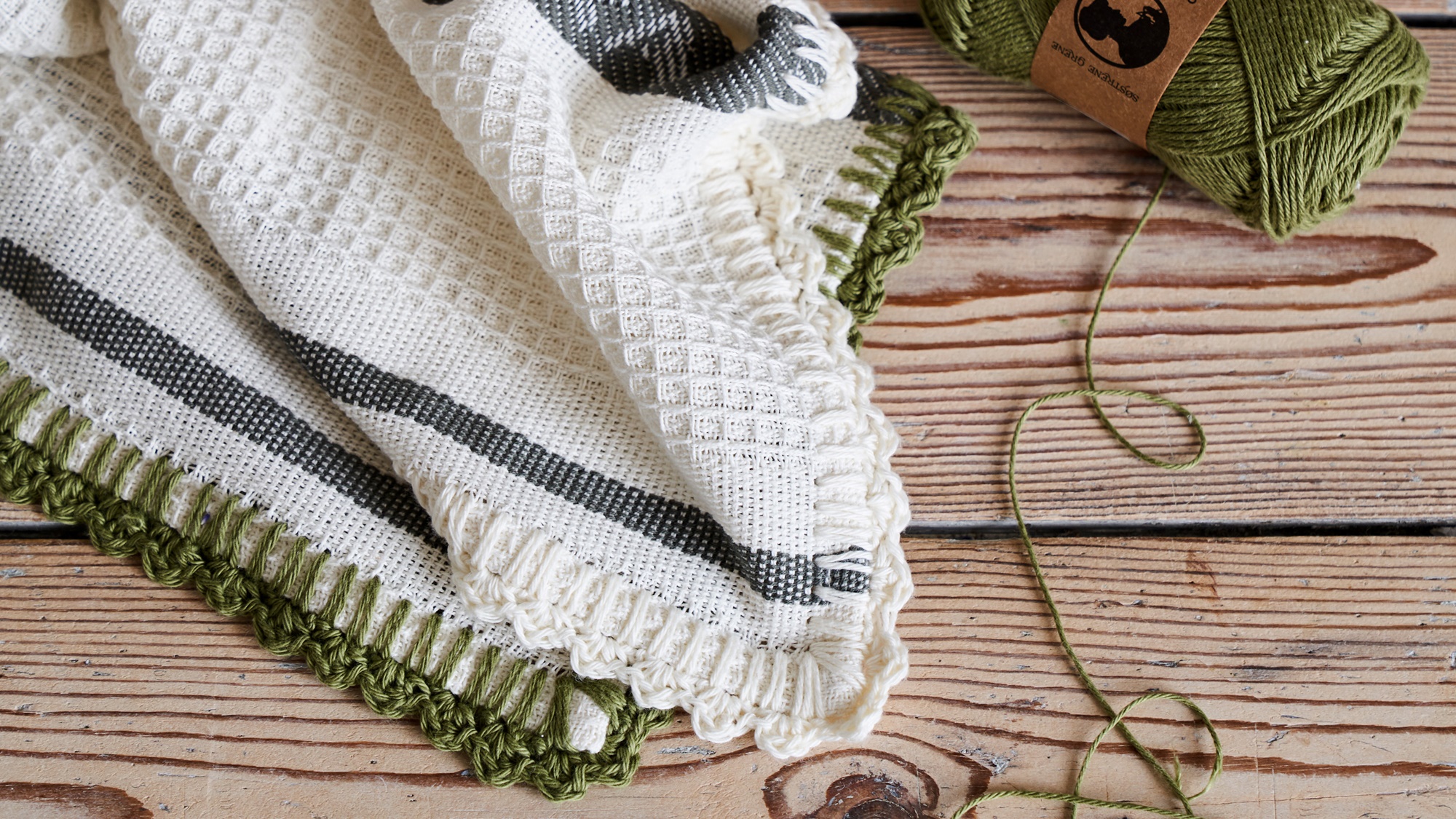 Disktrasa med virkad kant | DIY-projekt | Søstrene Grene