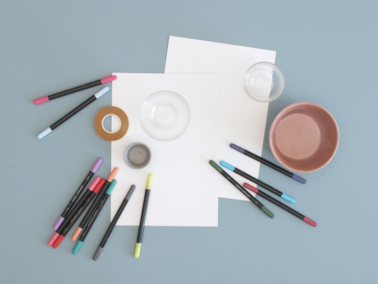 Relaxing drawing exercise with circles | DIY-projects | Søstrene Grene