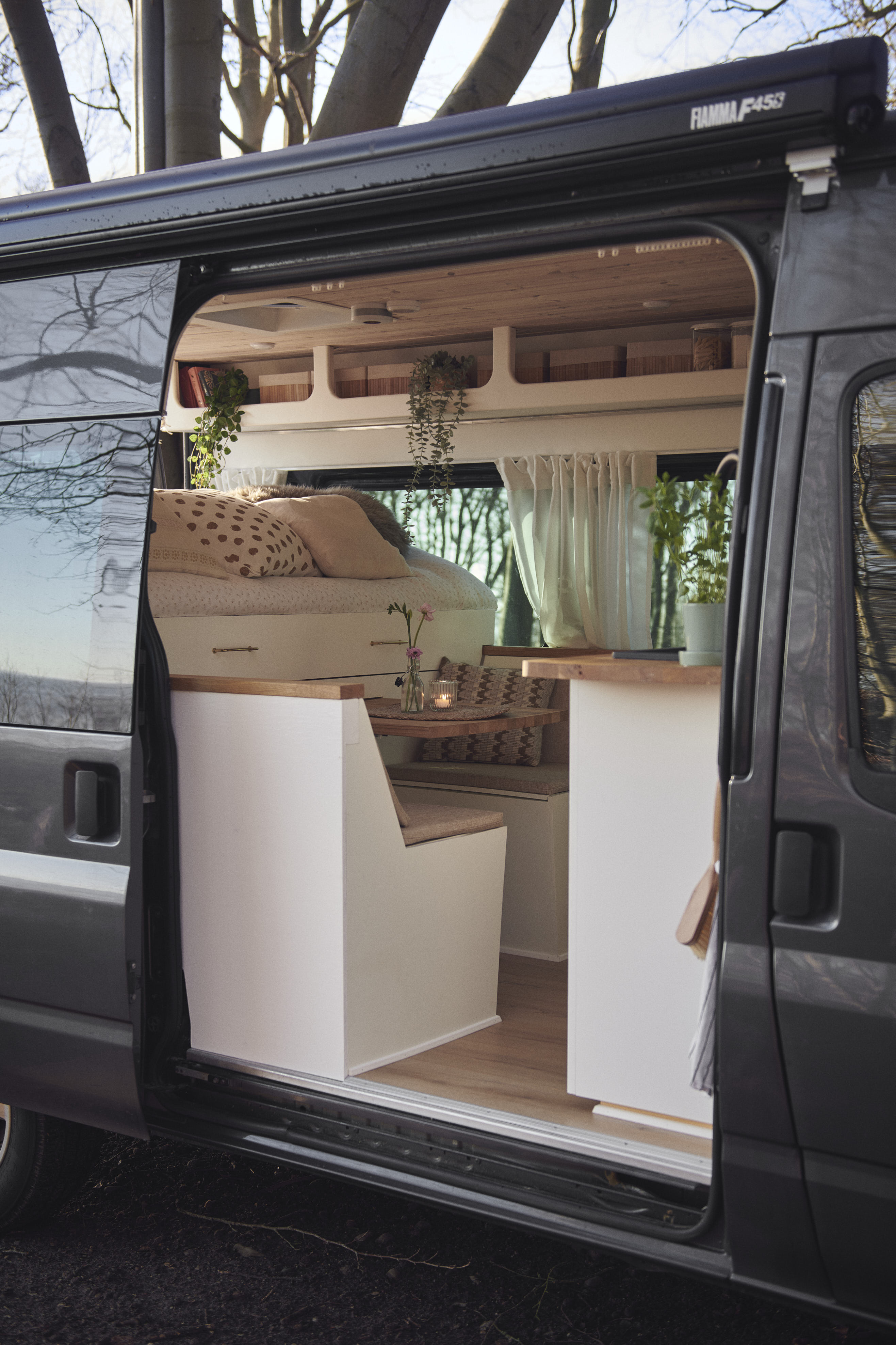 Emma maakt haar 'vanlife'-droom waar | Søstrene Grene
