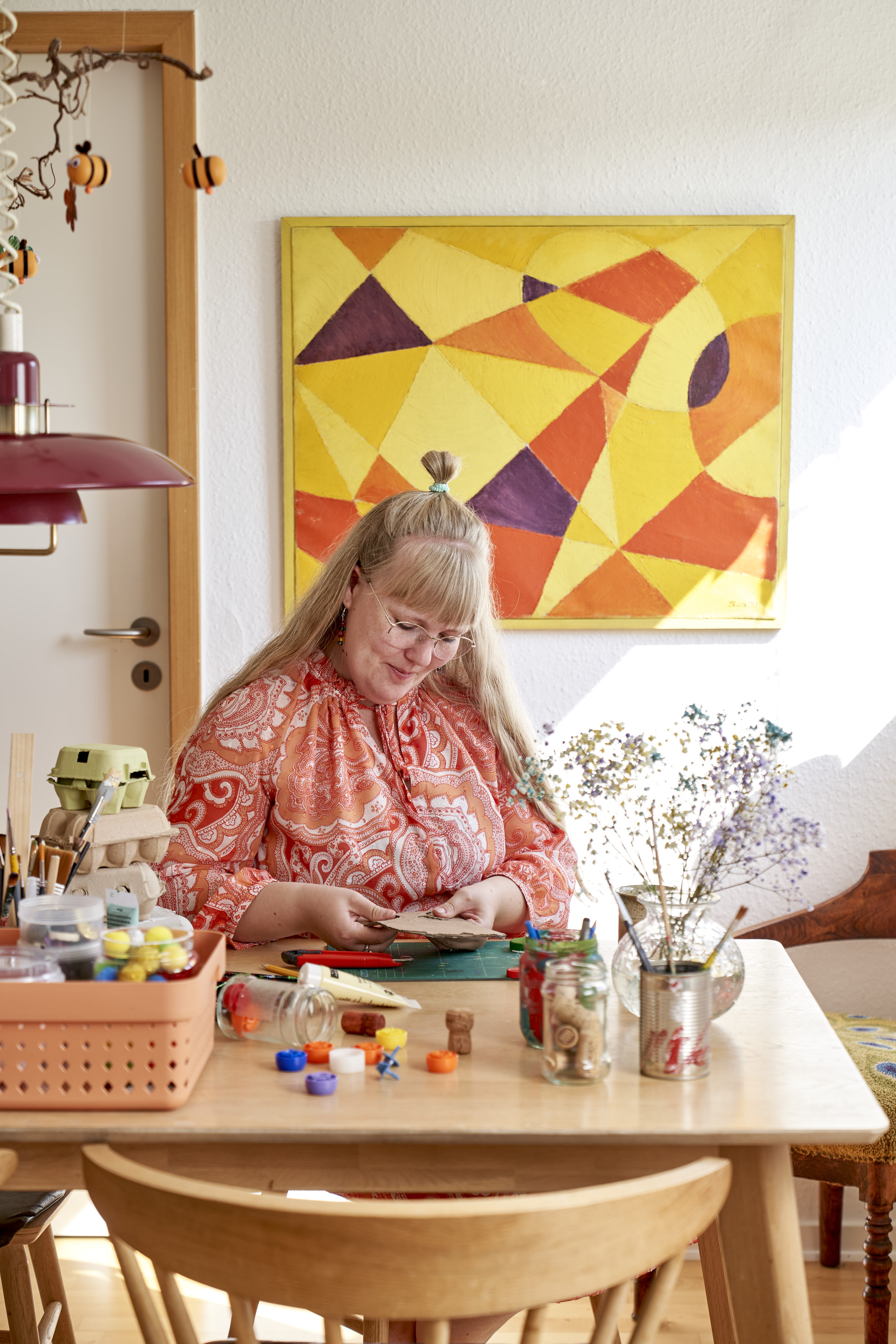 Dea transforms trash to toys | Søstrene Grene