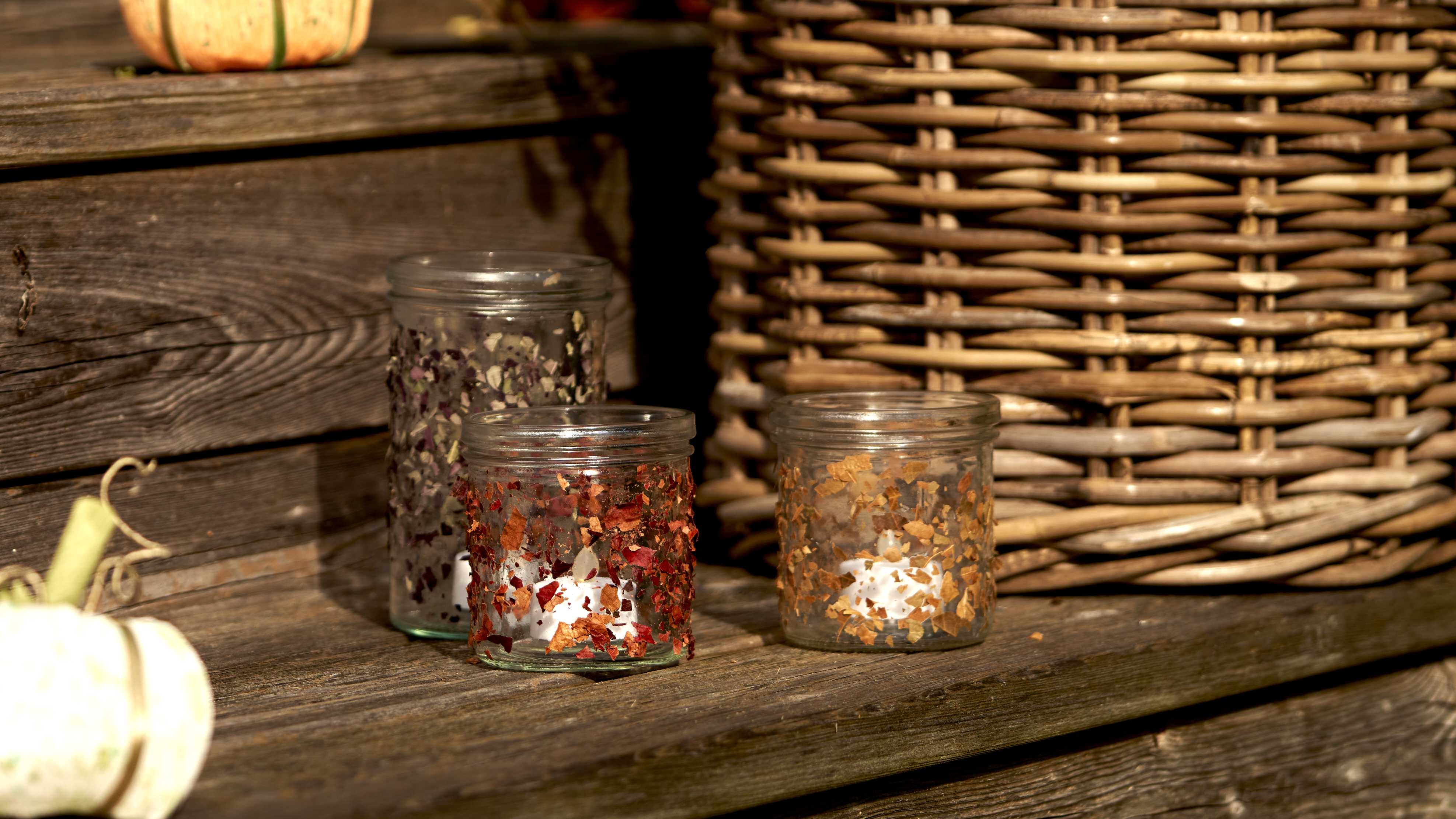 Homemade autumn lanterns | DIY project | Søstrene Grene