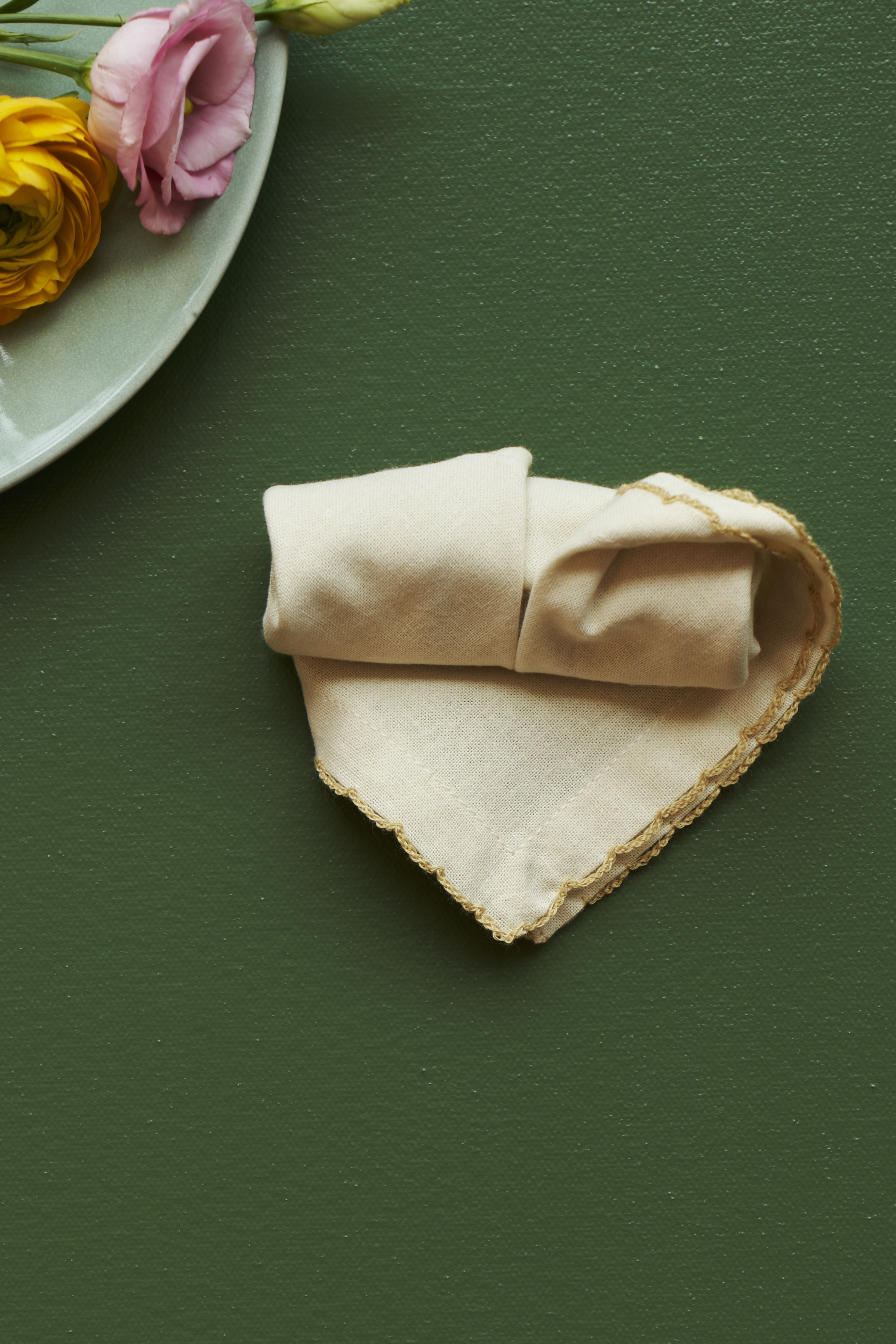 5 charming napkin folding ideas | Søstrene Grene