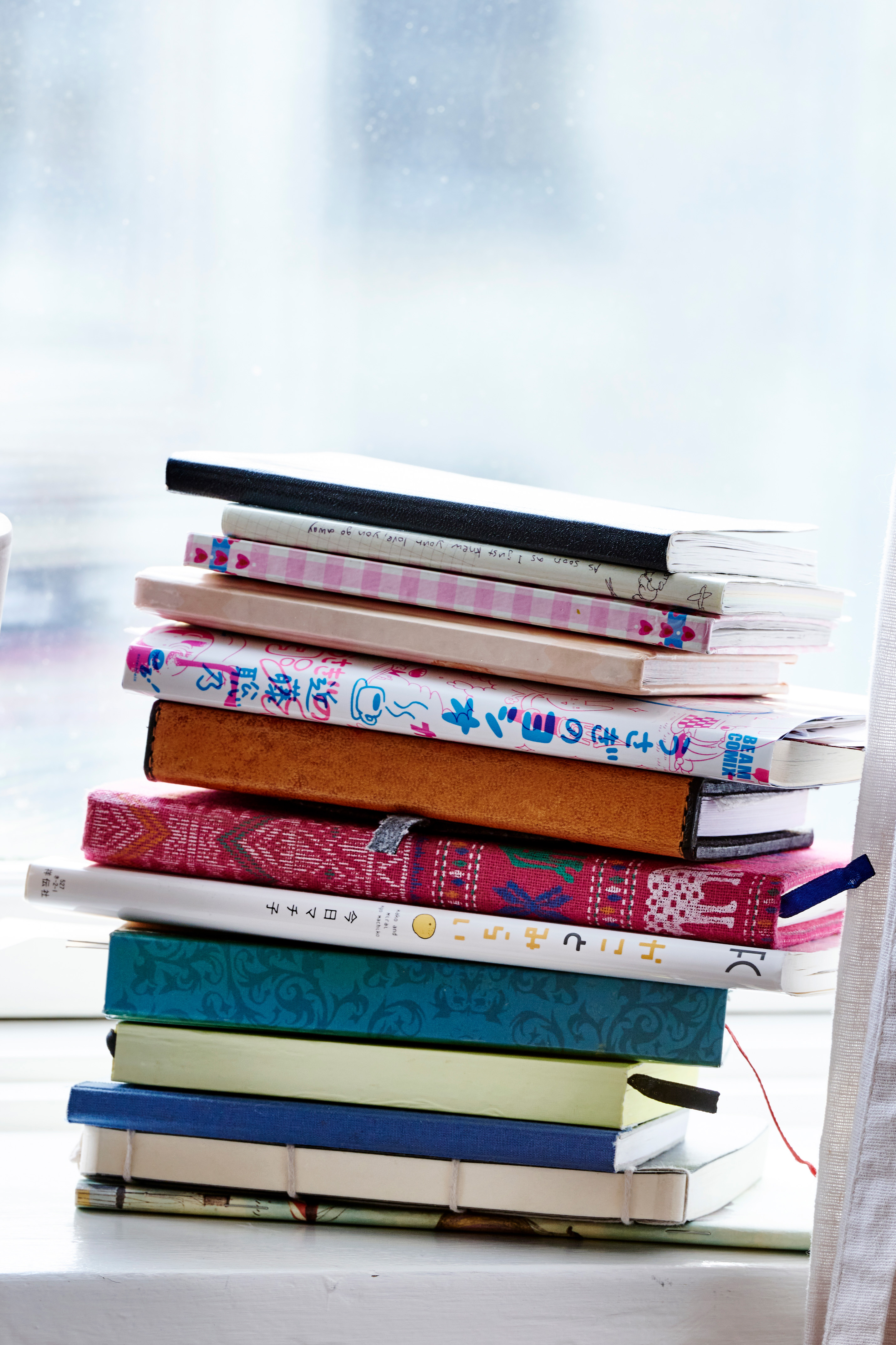 The travel journals are Julie's most precious belongings | Søstrene Grene
