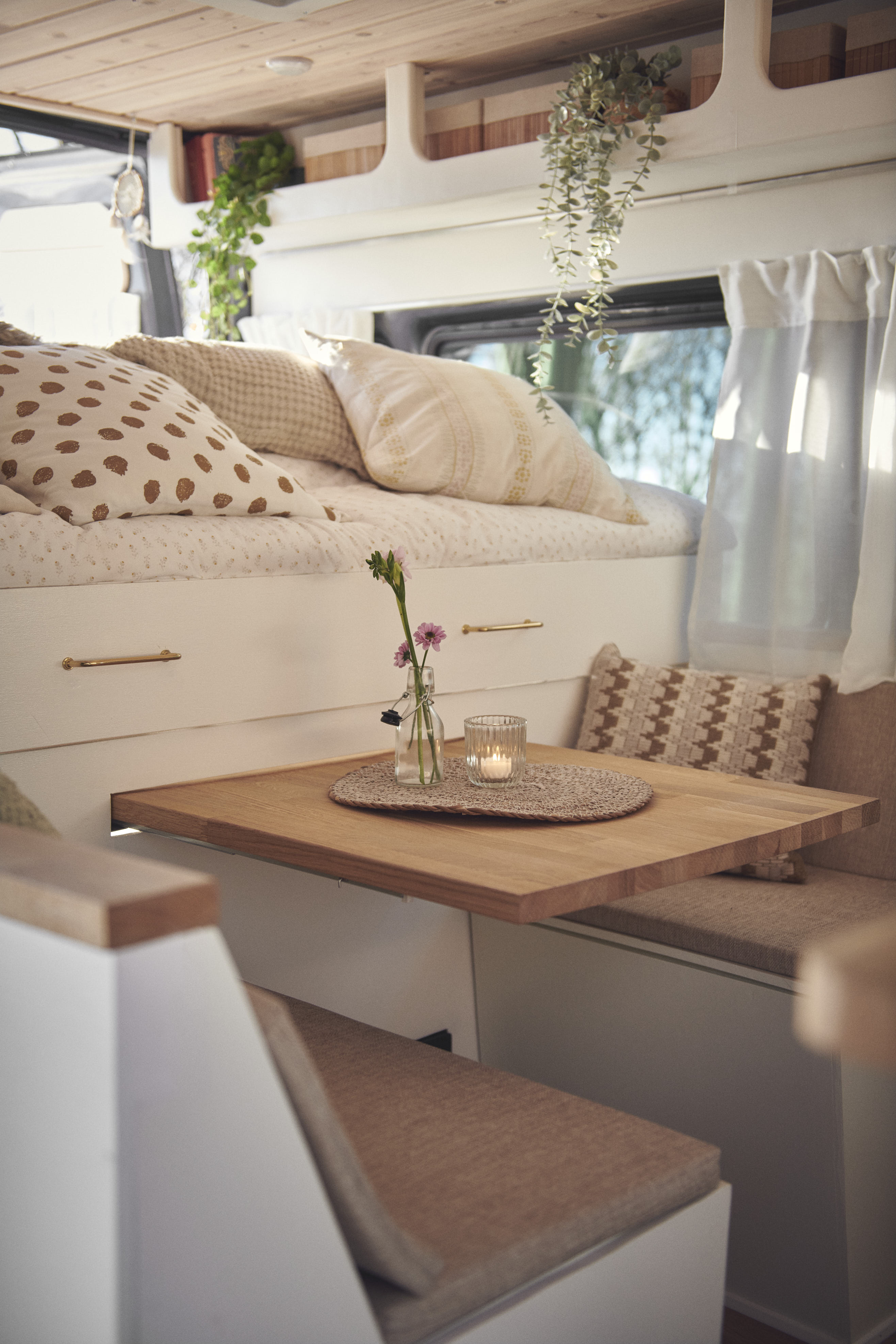Emma maakt haar 'vanlife'-droom waar | Søstrene Grene