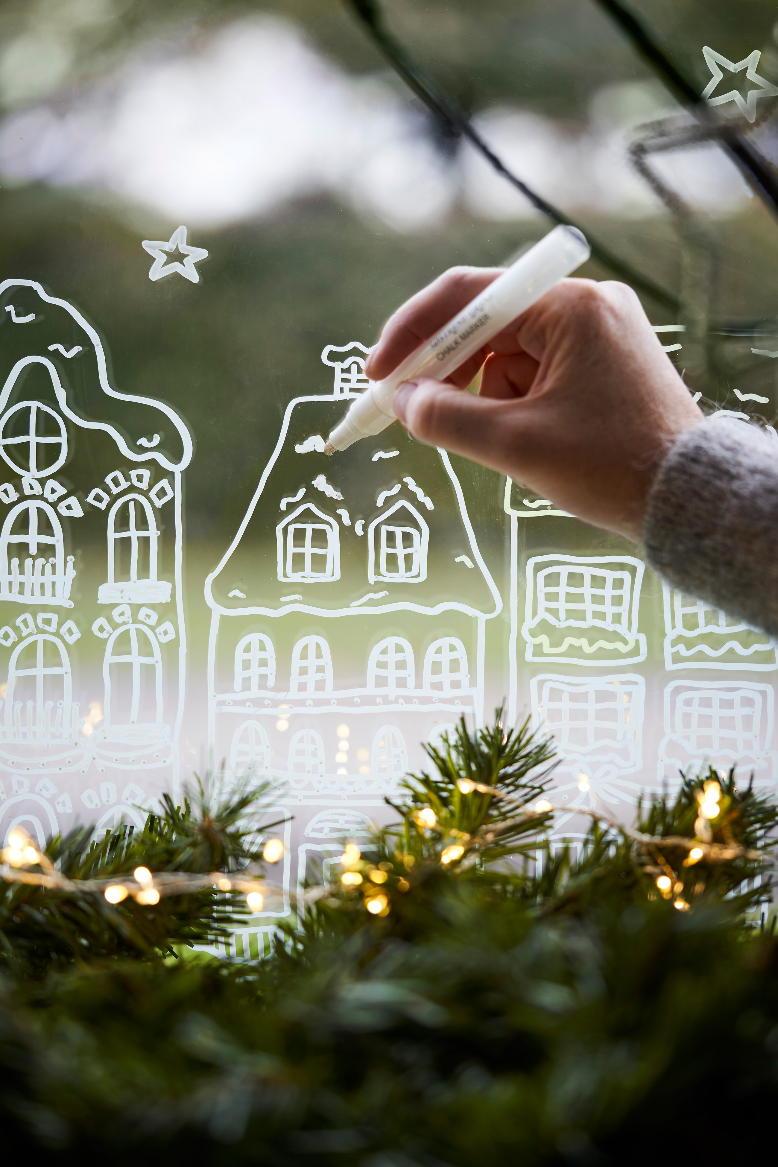 Vackra julteckningar på glas och speglar | Søstrene Grene