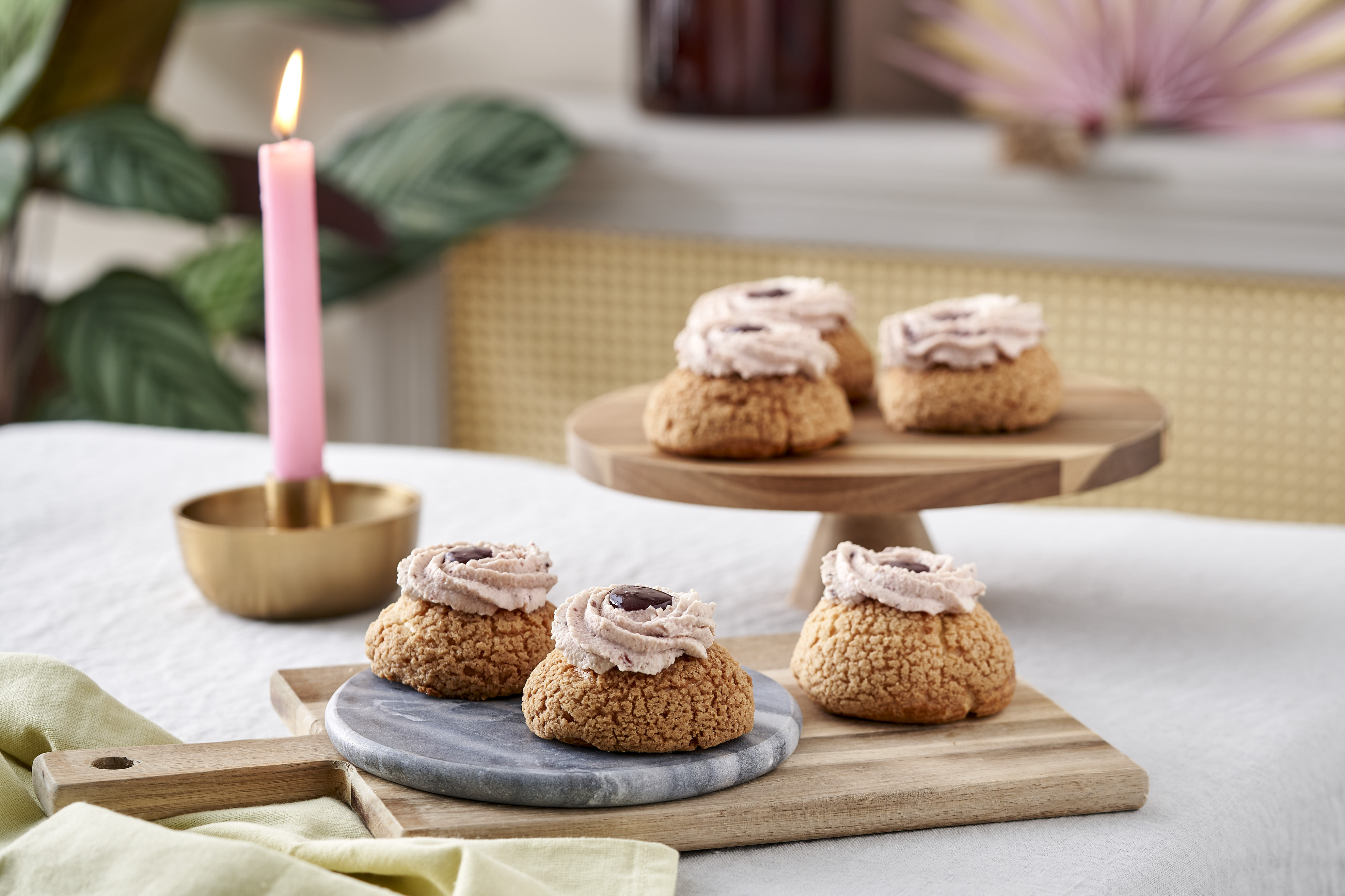 Cream puffs with cookie tops | DIY-projects | Søstrene Grene